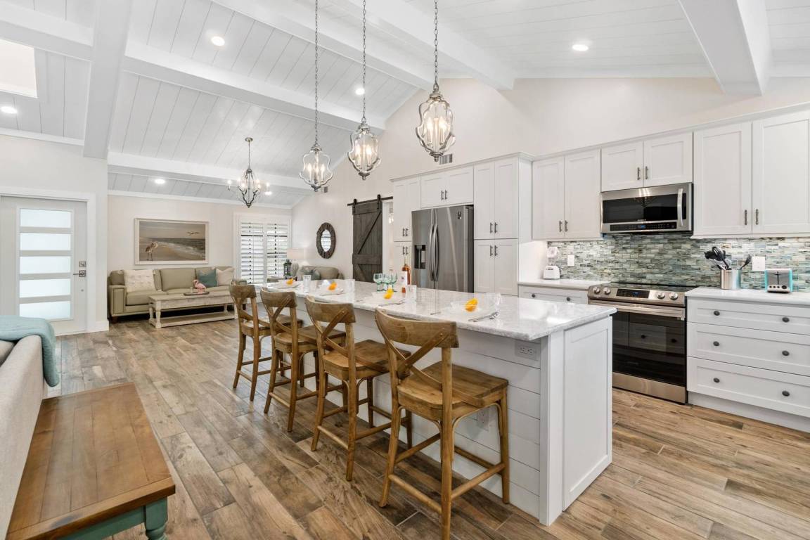149 M² House ∙ 3 Bedrooms ∙ 6 Guests - Marco Island, FL