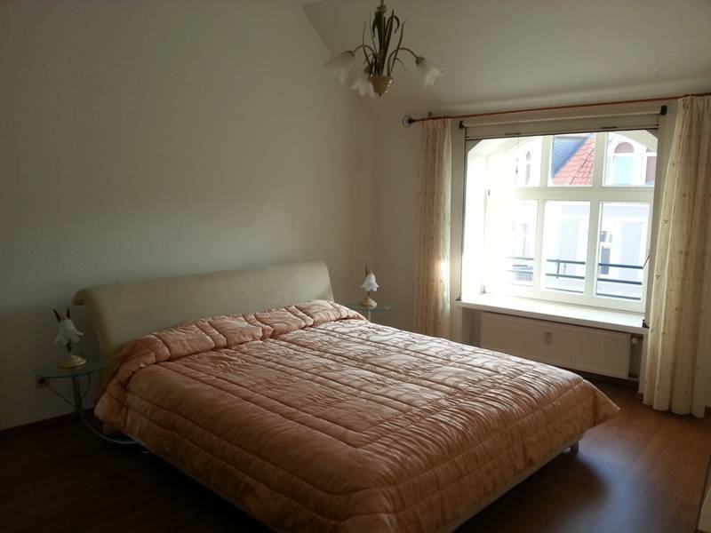 74 M² Apartamento ∙ 2 Habitaciones ∙ 3 Huéspedes - Hannover