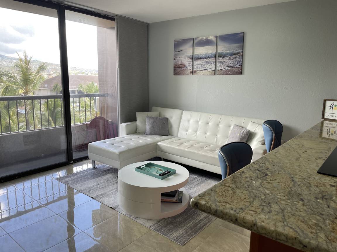 64 M² Condo ∙ 2 Bedrooms ∙ 4 Guests - Honolulu, HI