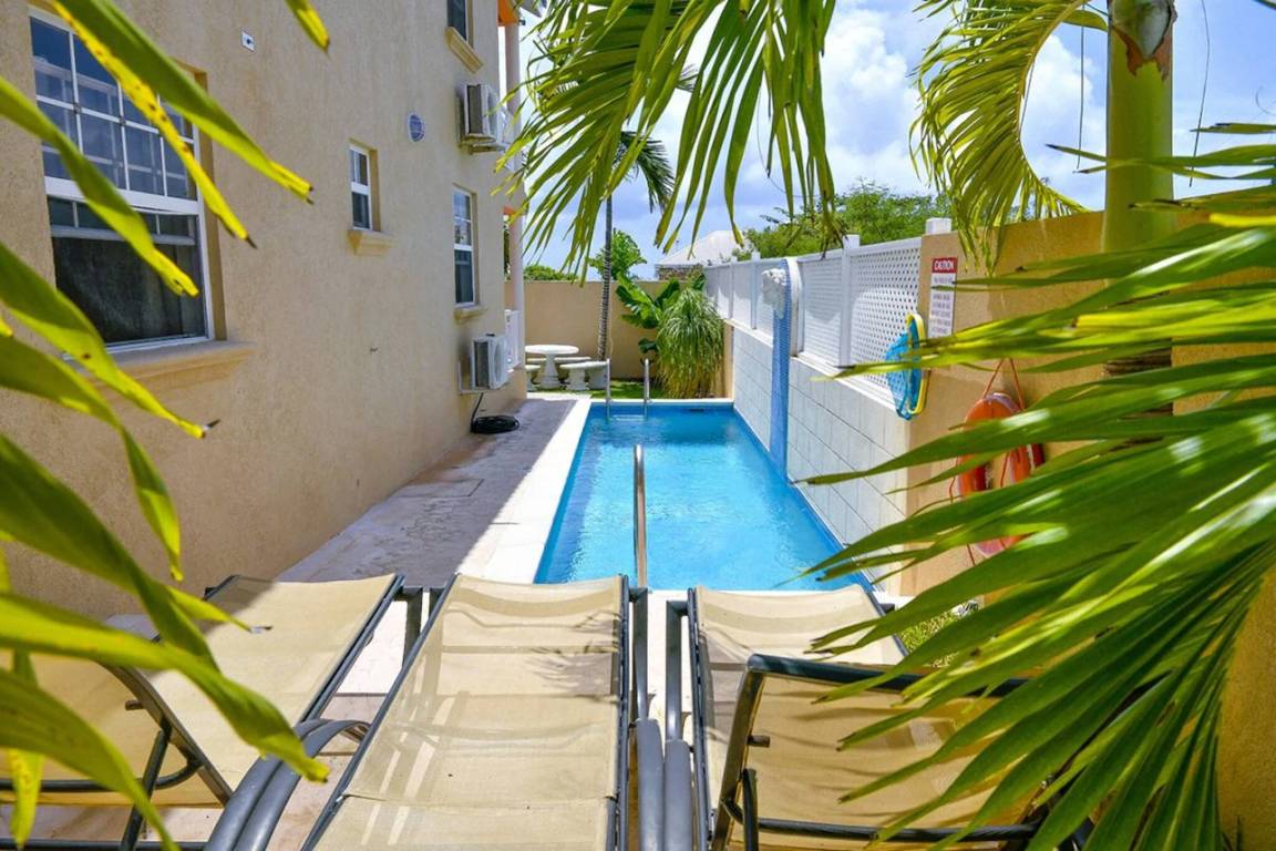 111 M² Apartment ∙ 2 Bedrooms ∙ 4 Guests - Barbados
