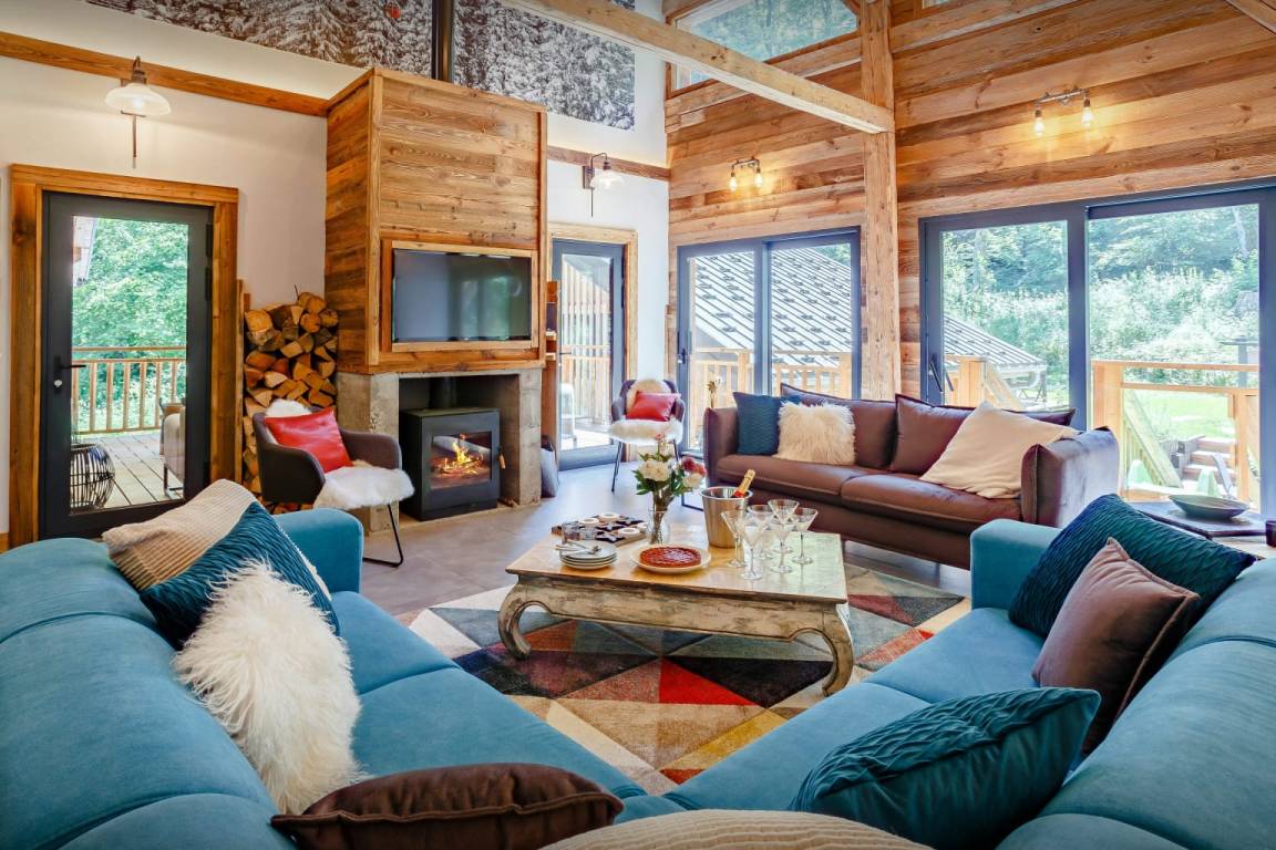 270 M² Chalet ∙ 7 Chambres ∙ 15 Personnes - Les Carroz d'Arâches