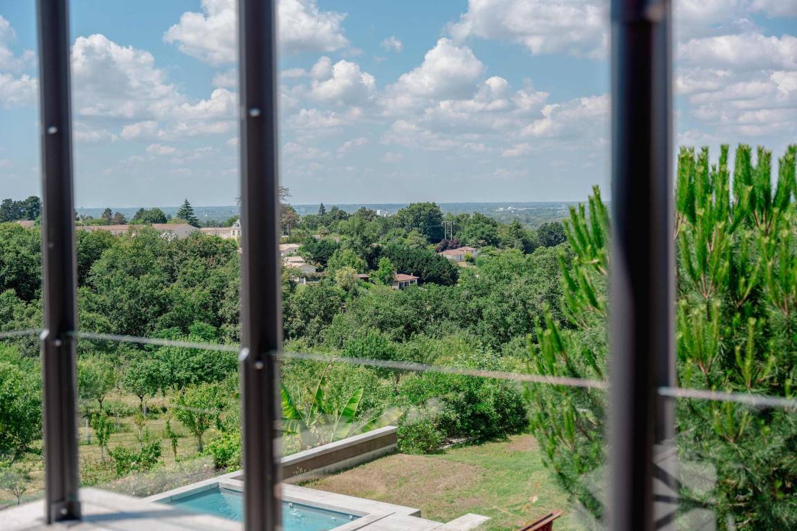 Appartement ∙ 1 Chambre ∙ 2 Personnes - Cenon