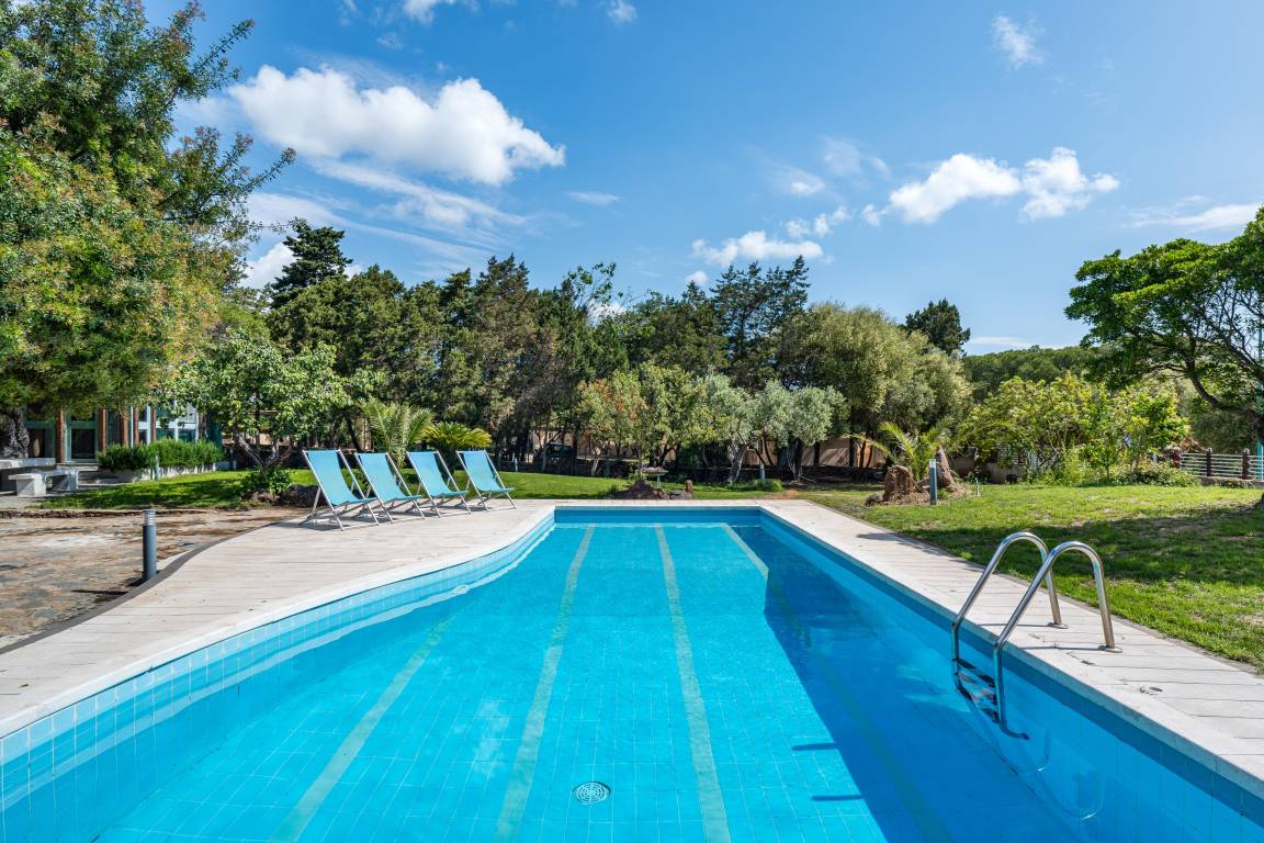 120 M² Apartamento ∙ 3 Habitaciones ∙ 6 Huéspedes - Orosei