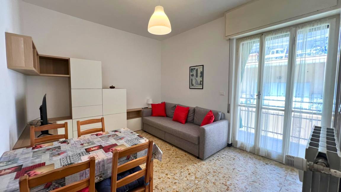 50 M² Apartamento ∙ 1 Quarto ∙ 4 Hóspedes - Loano