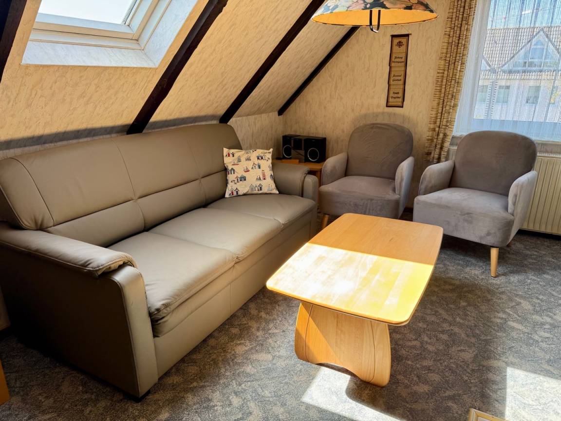 70 M² Ferienwohnung ∙ 1 Schlafzimmer ∙ 4 Gäste - Wangerooge