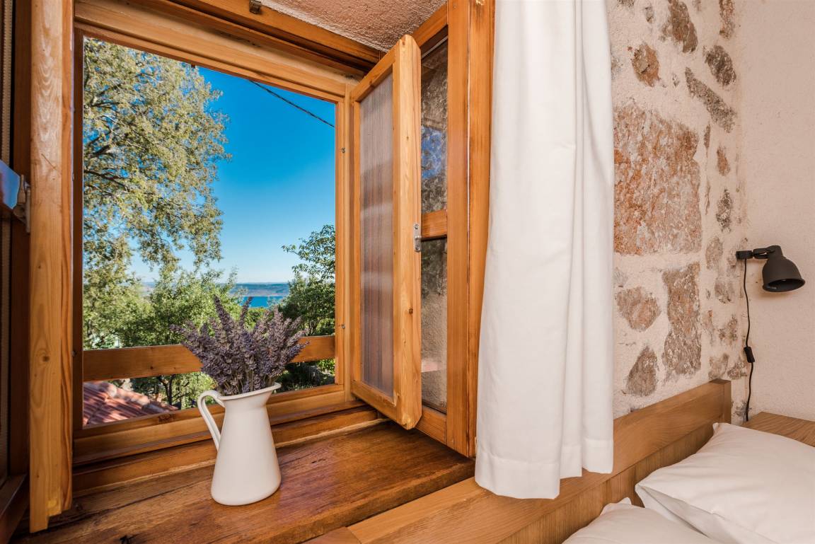 46 M² Huis ∙ 2 Slaapkamers ∙ 4 Gasten - Starigrad