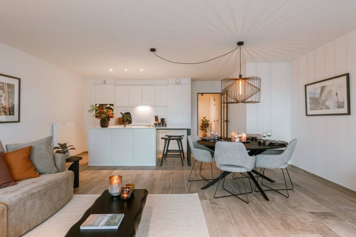 90 M² Apartment ∙ 2 Bedrooms ∙ 4 Guests - Ostend