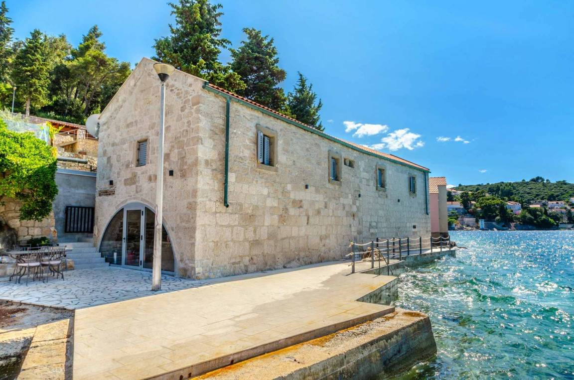250 M² Villa ∙ 4 Habitaciones ∙ 8 Huéspedes - Korcula