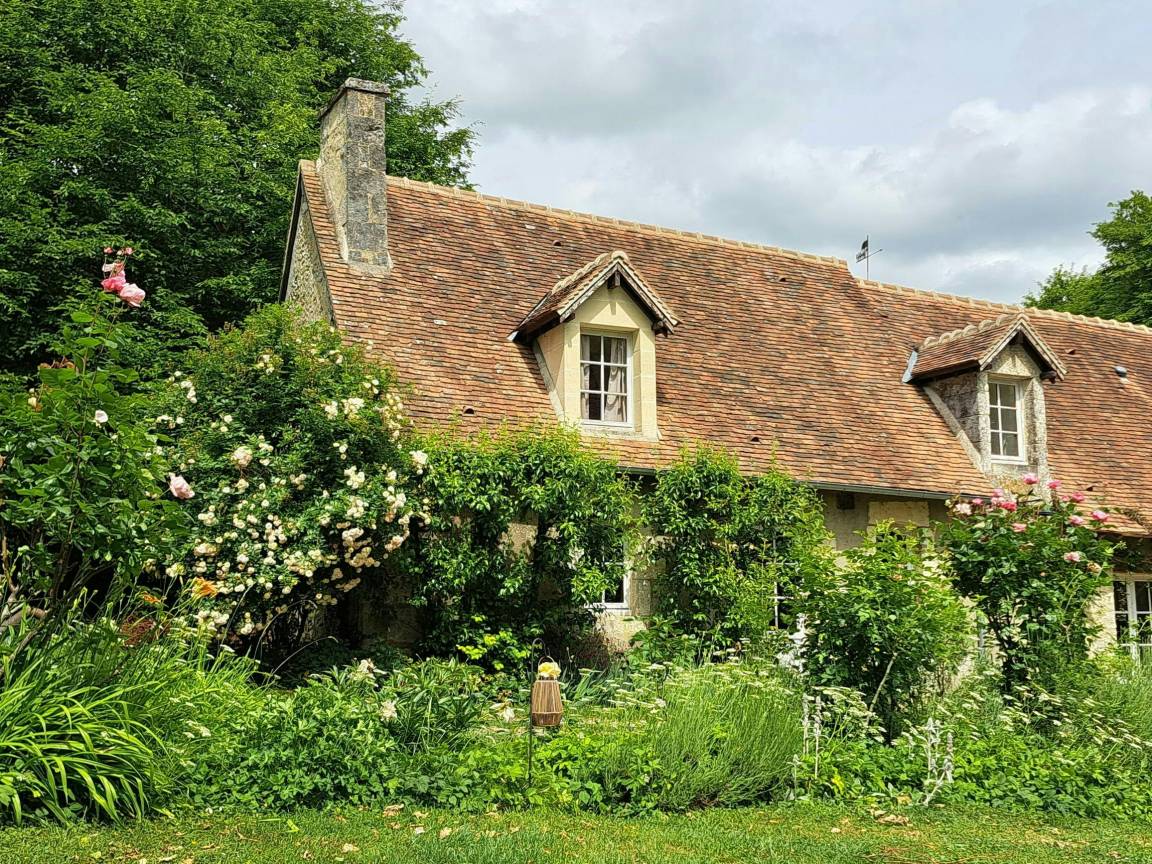 260 M² Maison De Vacances ∙ 3 Chambres ∙ 4 Personnes - Romorantin-Lanthenay