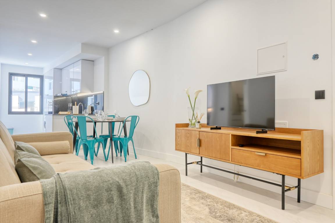 80 M² Apartamento ∙ 2 Habitaciones ∙ 4 Huéspedes - Funchal