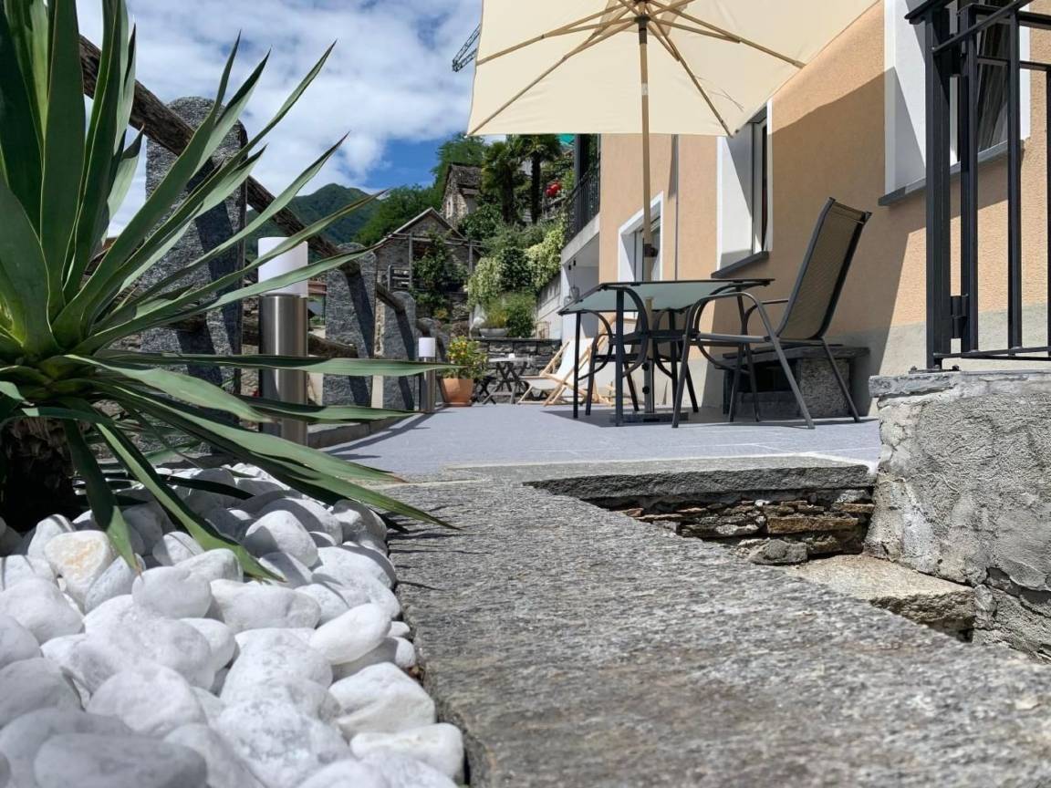 50 M² Apartamento ∙ 1 Habitación ∙ 4 Huéspedes - Gordola
