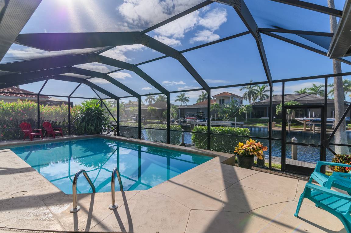 182 M² House ∙ 3 Bedrooms ∙ 10 Guests - Marco Island, FL