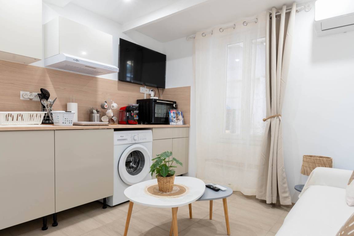 19 M² Appartement ∙ 2 Personnes - ibis Styles Cannes Le Cannet