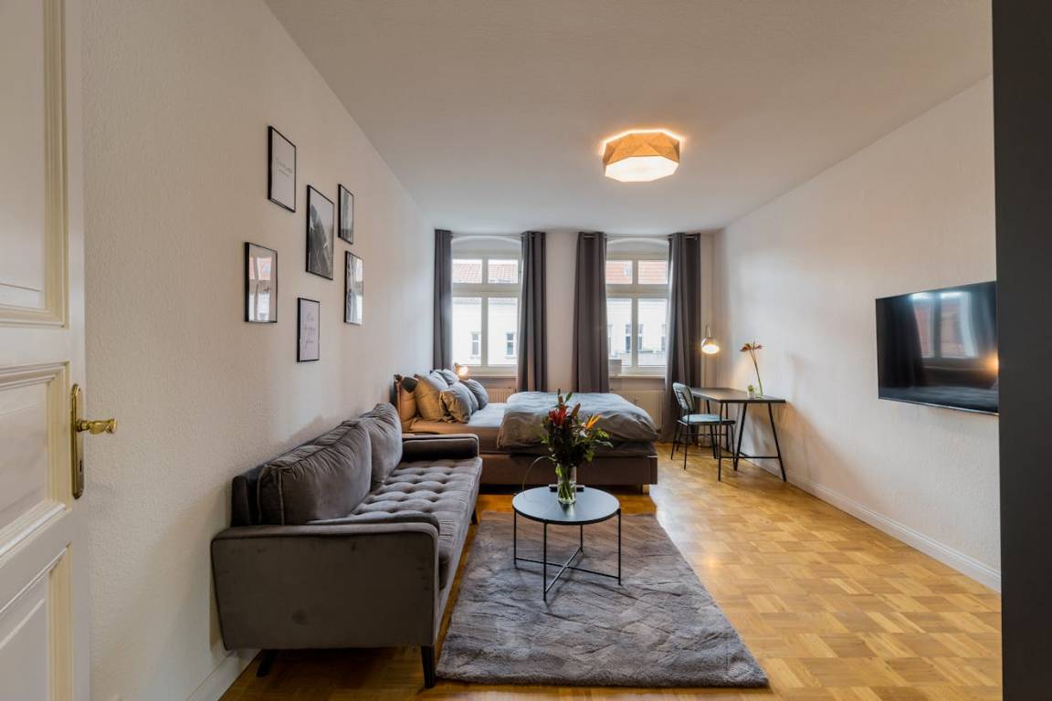 65 M² Apartment ∙ 2 Bedrooms ∙ 4 Guests - Berlin
