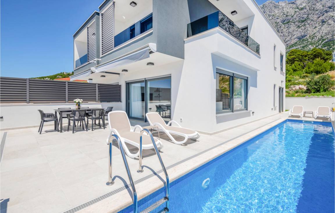 180 M² Duplex ∙ 3 Chambres ∙ 6 Personnes - Makarska