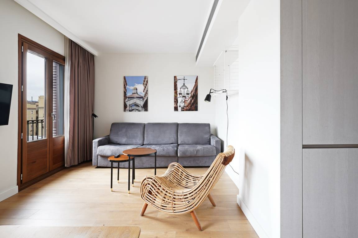 71 M² Apartment ∙ 3 Bedrooms ∙ 7 Guests - Barcelona