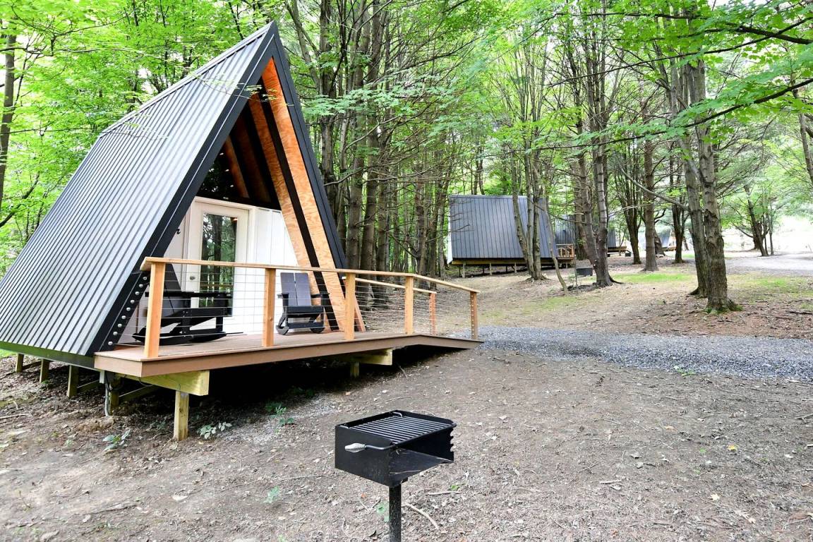 Cabin ∙ 1 Bedroom ∙ 4 Guests - Canandaigua, NY
