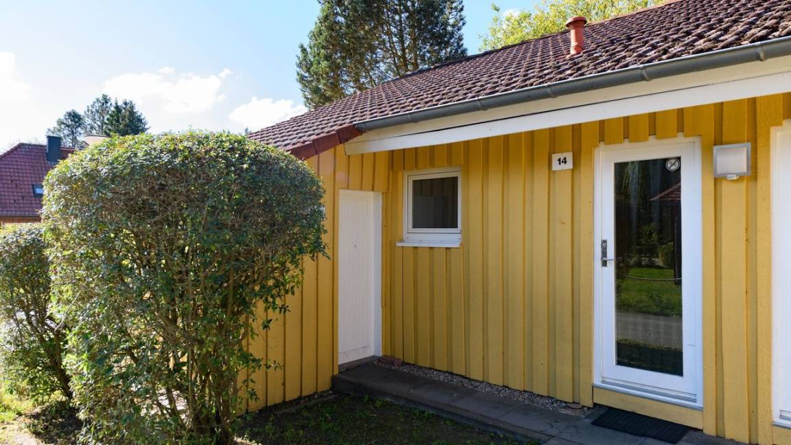 50 M² Ferienhaus ∙ 2 Schlafzimmer ∙ 4 Gäste - Mecklenburgische Seenplatte