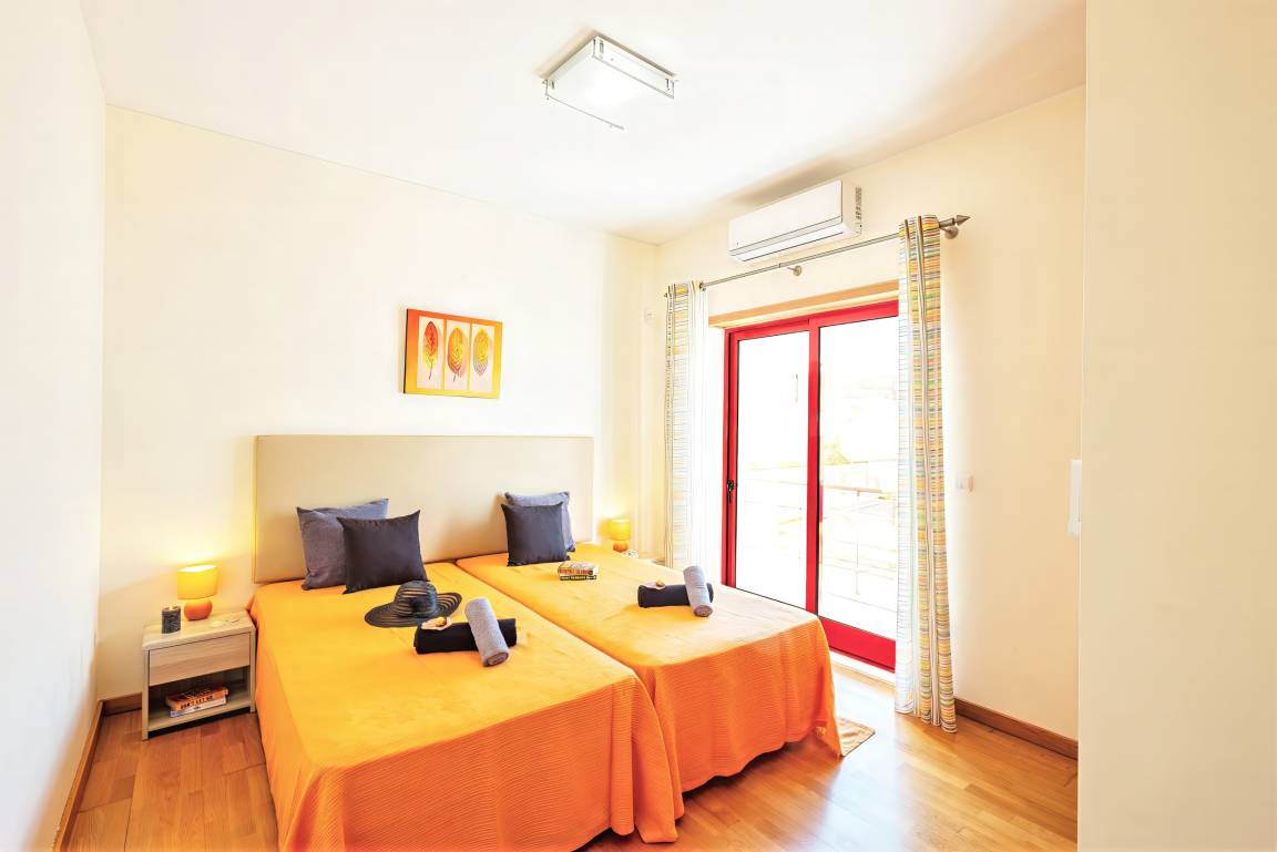 180 M² Villa ∙ 3 Chambres ∙ 10 Personnes - Albufeira