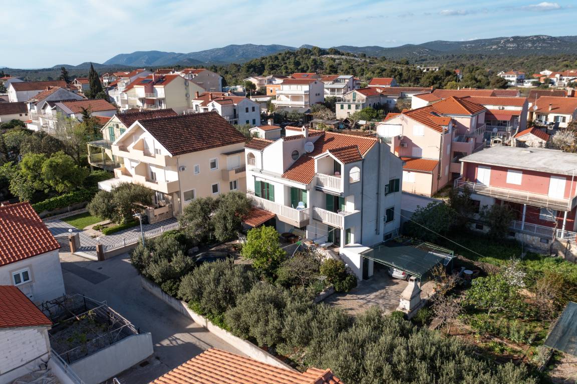 69 M² Apartment ∙ 3 Bedrooms ∙ 8 Guests - Murter-Kornati