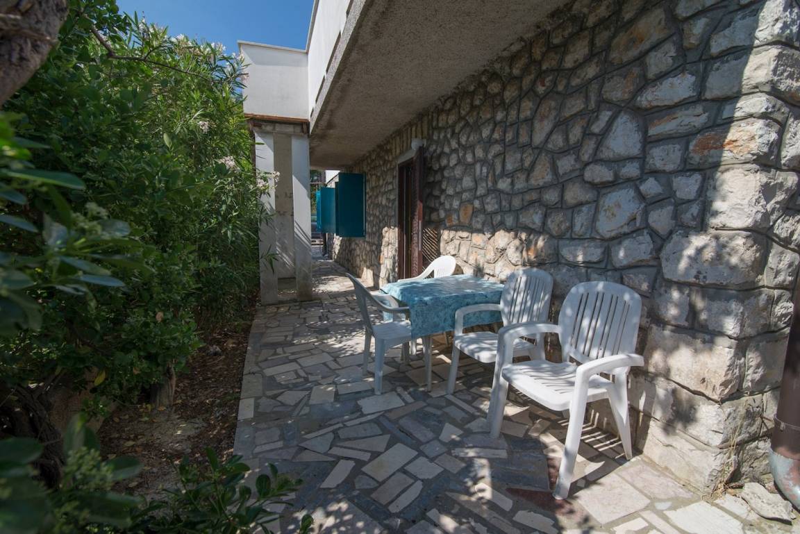 80 M² Ferienwohnung ∙ 2 Schlafzimmer ∙ 4 Gäste - Mali Lošinj