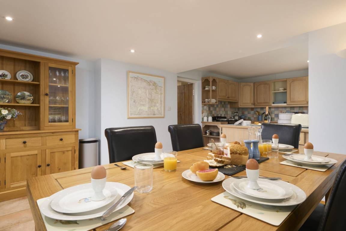 Cottage ∙ 7 Bedrooms ∙ 11 Guests - Dulverton