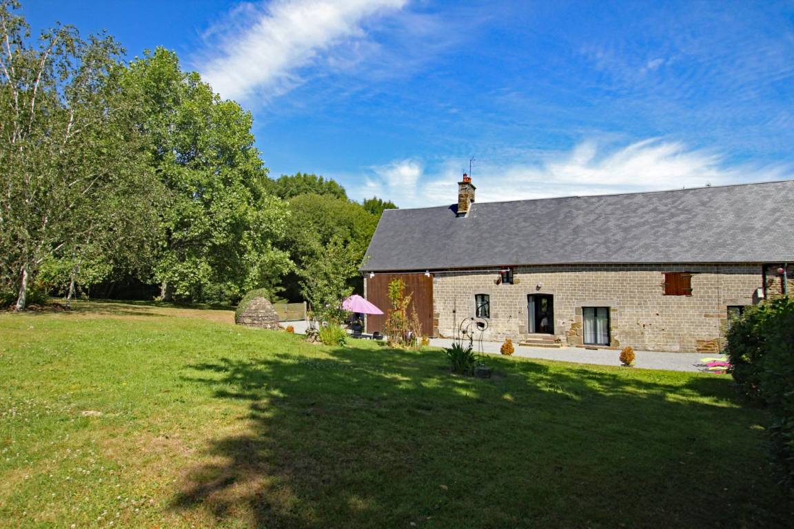 72 M² Gîte ∙ 2 Bedrooms ∙ 5 Guests - Normandy