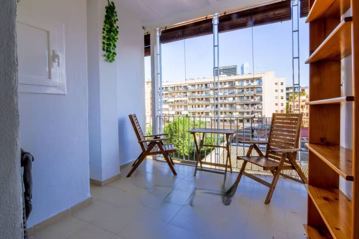 73 M² Apartment ∙ 1 Bedroom ∙ 2 Guests - El Masnou