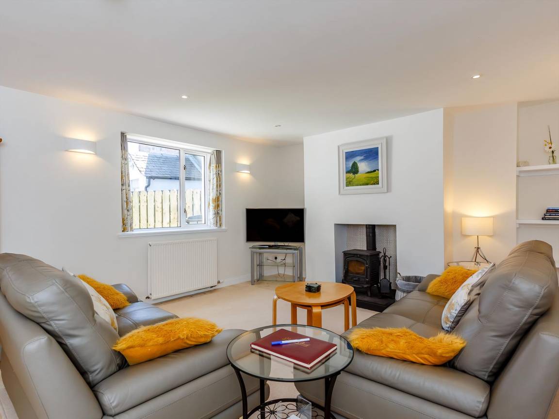 Cottage ∙ 2 Bedrooms ∙ 4 Guests - Inverness