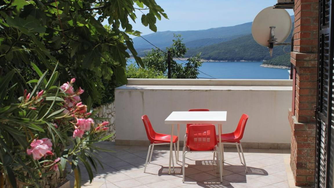 66 M² Ferienwohnung ∙ 2 Schlafzimmer ∙ 5 Gäste - Rabac