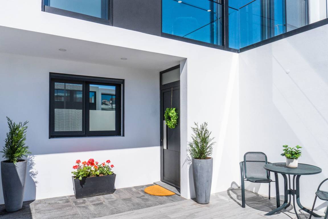 200 M² House ∙ 4 Bedrooms ∙ 10 Guests - Ponta Delgada
