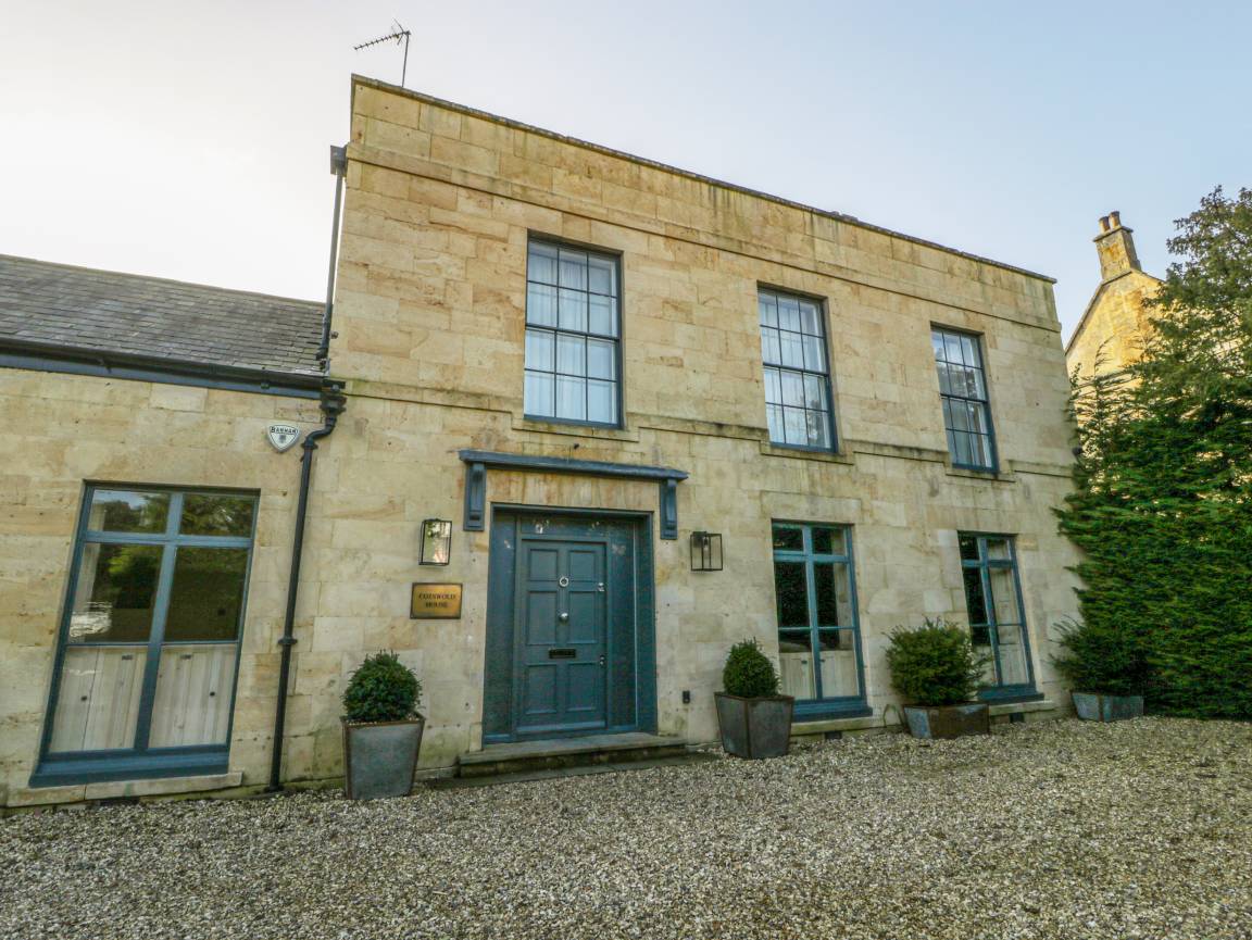 Mökki ∙ 5 Makuuhuonetta ∙ 10 Vierasta - Chipping Campden