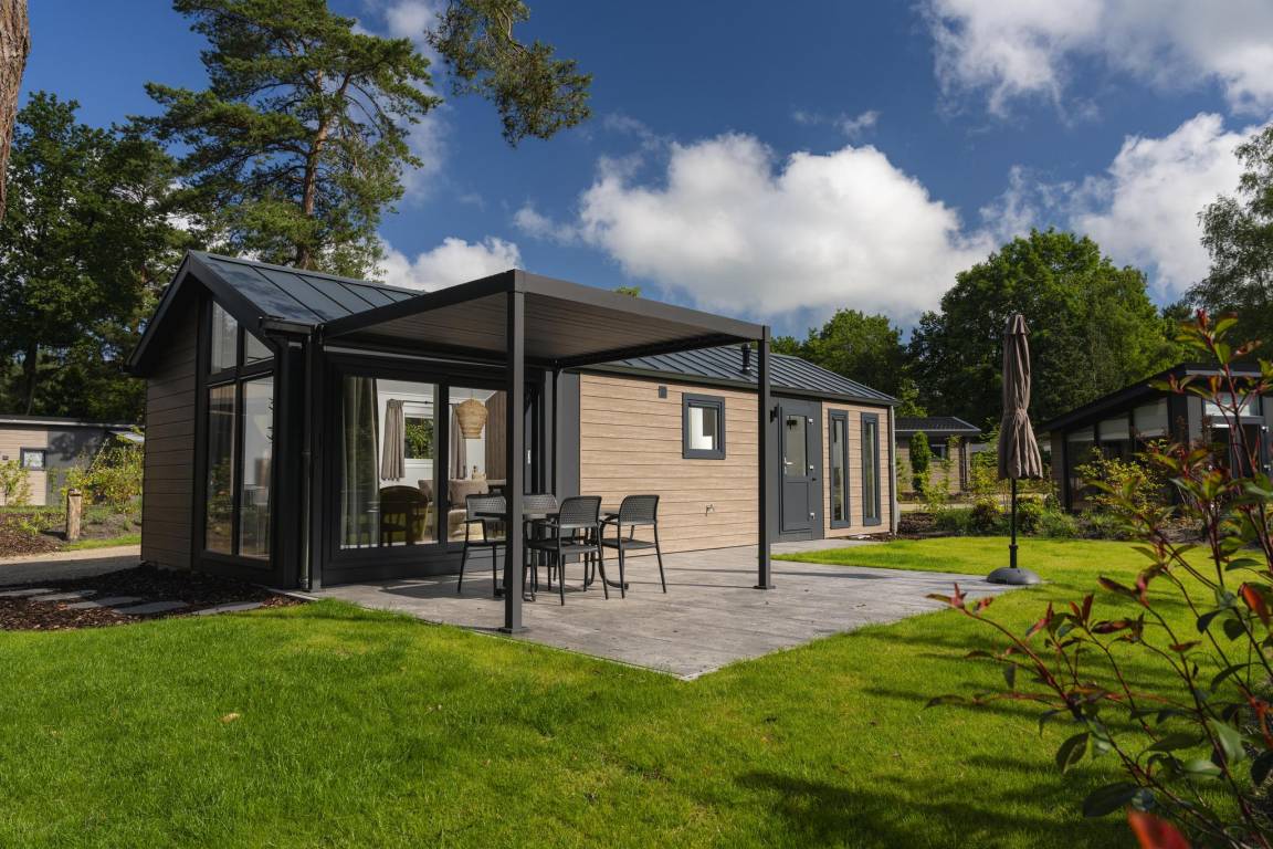 Bungalow ∙ 2 Bedrooms ∙ 4 Guests - Deventer