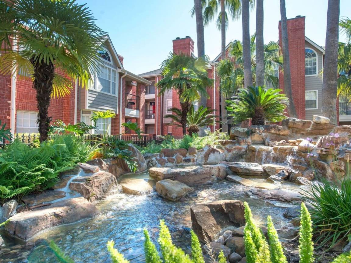 111 M² Apartment ∙ 2 Bedrooms ∙ 5 Guests - Denver Harbor/ Port Houston - Houston