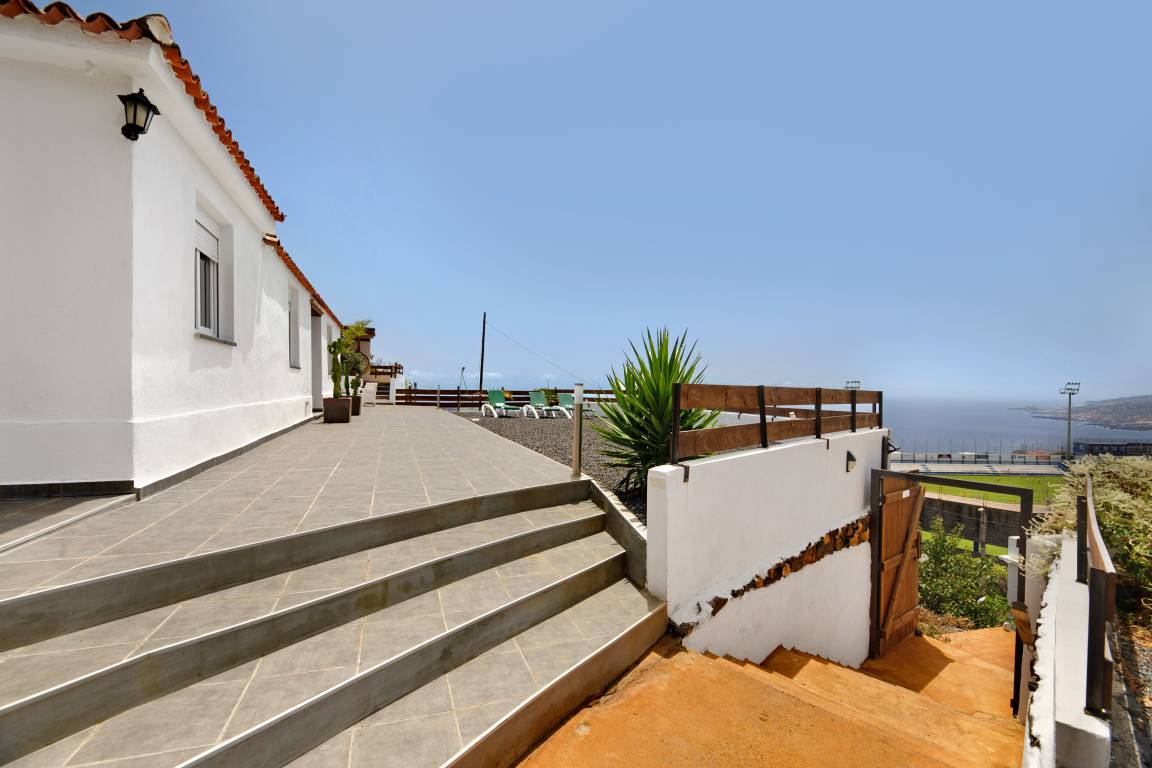 80 M² House ∙ 2 Bedrooms ∙ 4 Guests - Santa Cruz de La Palma