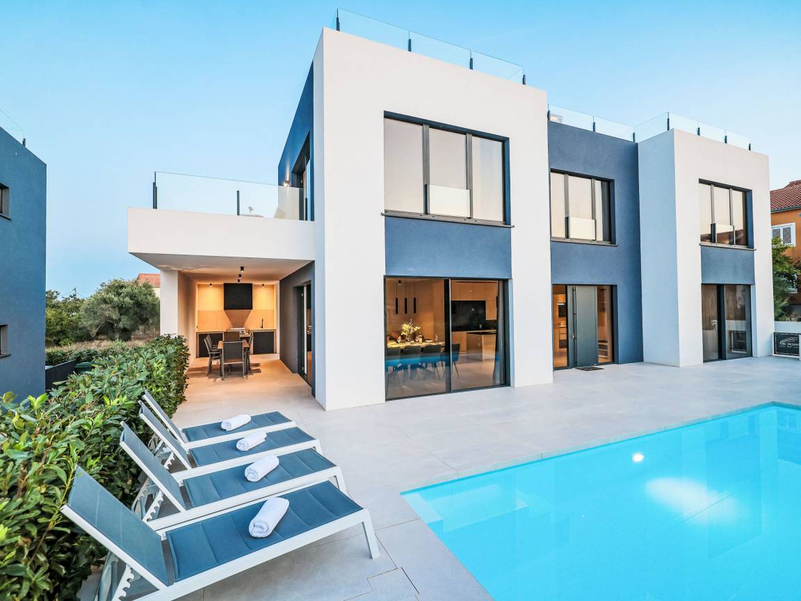 160 M² Huis ∙ 4 Slaapkamers ∙ 8 Gasten - Biograd na Moru