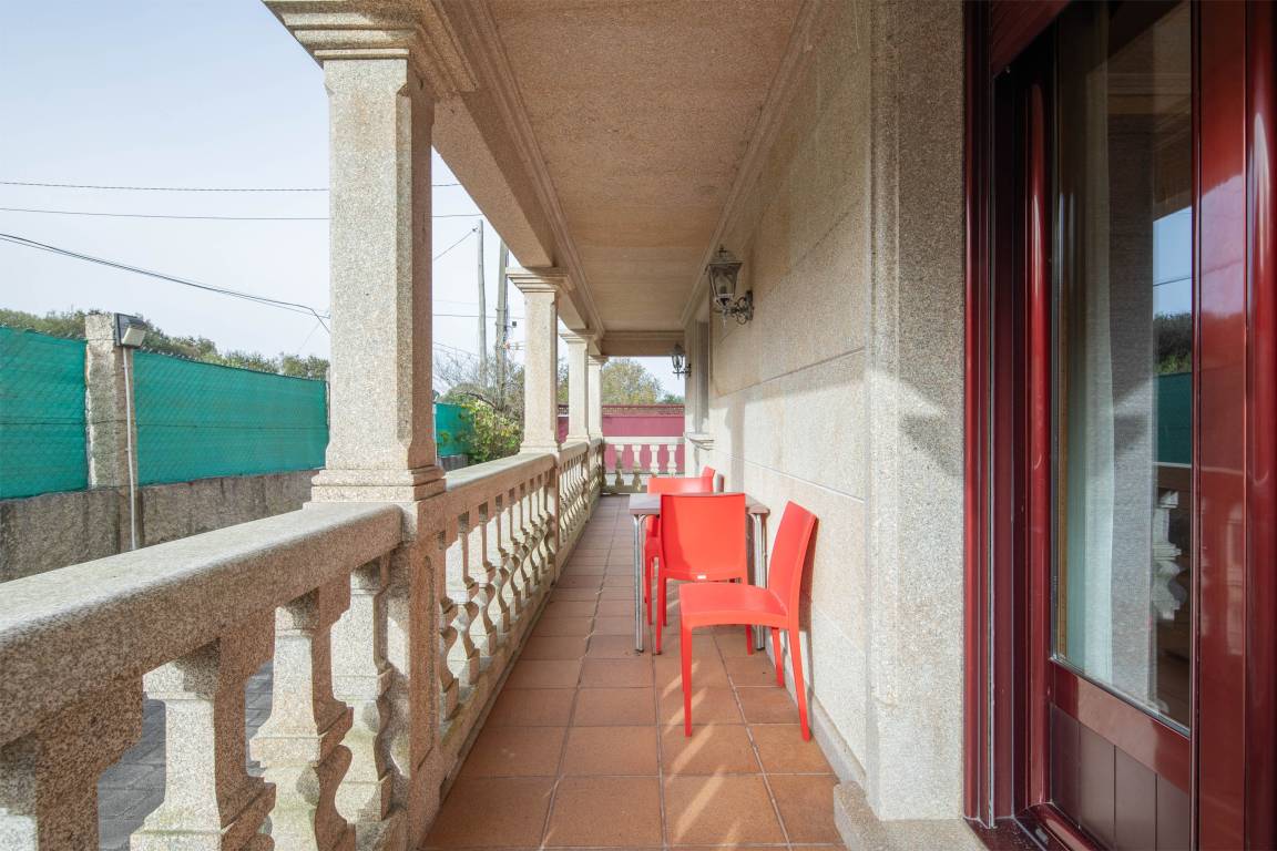 70 M² Apartamento ∙ 2 Habitaciones ∙ 3 Huéspedes - Cangas