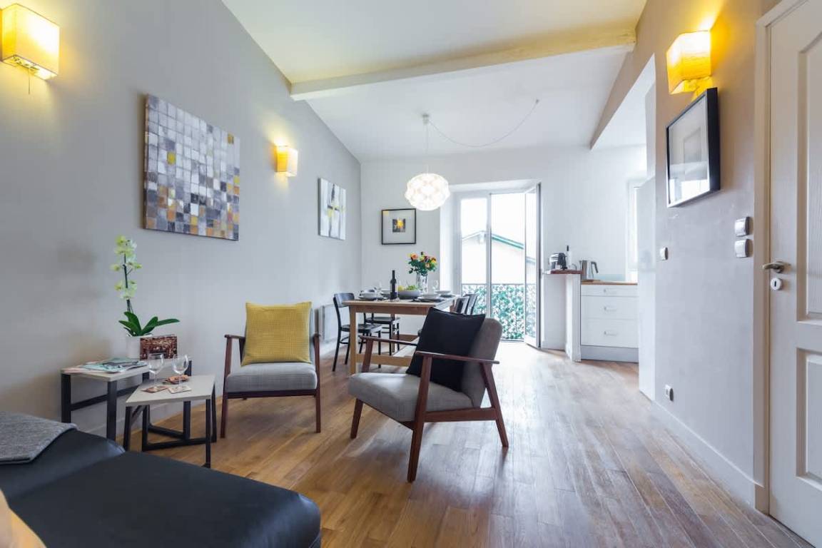 110 M² Apartment ∙ 2 Bedrooms ∙ 4 Guests - Èze