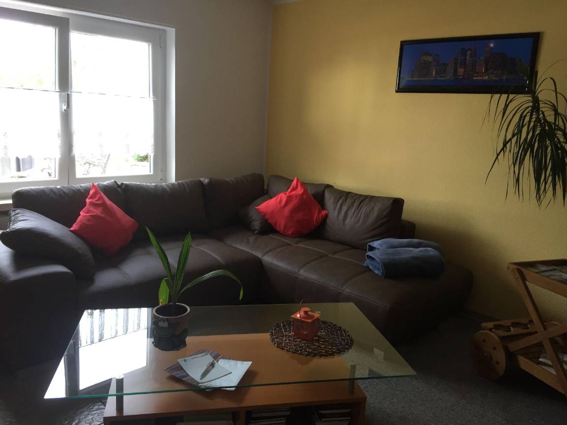 65 M² Ferienwohnung ∙ 1 Schlafzimmer ∙ 4 Gäste - Andernach