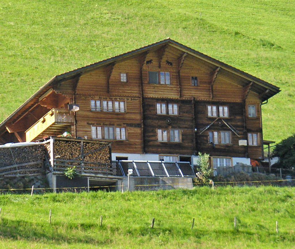 85 M² Apartment ∙ 3 Bedrooms ∙ 9 Guests - Frutigen