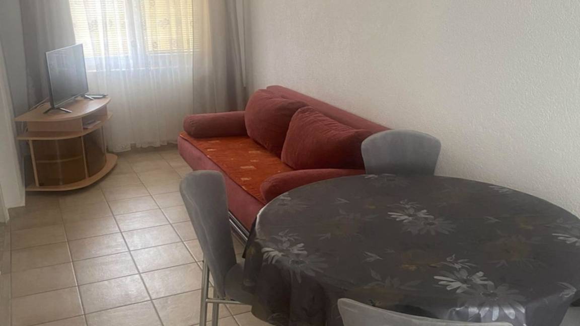 80 M² Appartement ∙ 3 Chambres ∙ 6 Personnes - Lopar