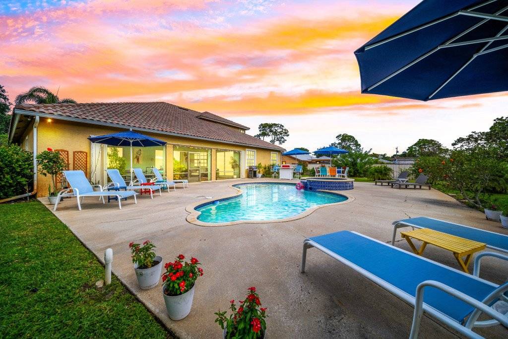 492 M² Casa ∙ 6 Habitaciones ∙ 20 Huéspedes - Port St. Lucie, FL