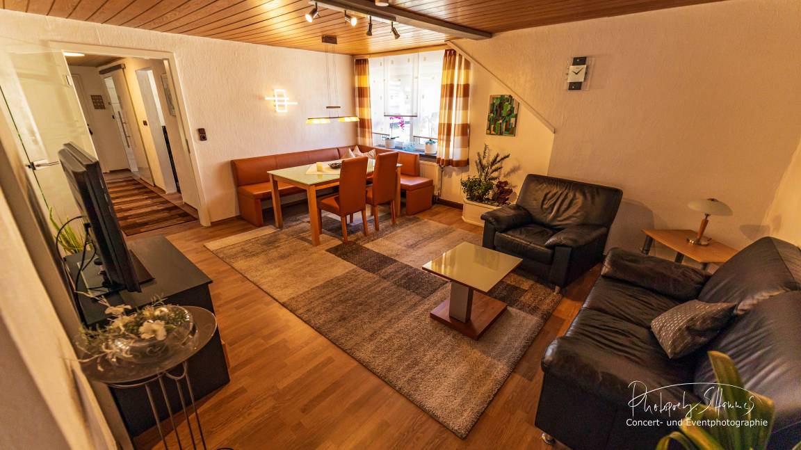Ferienwohnung ∙ 2 Schlafzimmer ∙ 4 Gäste - Kronach