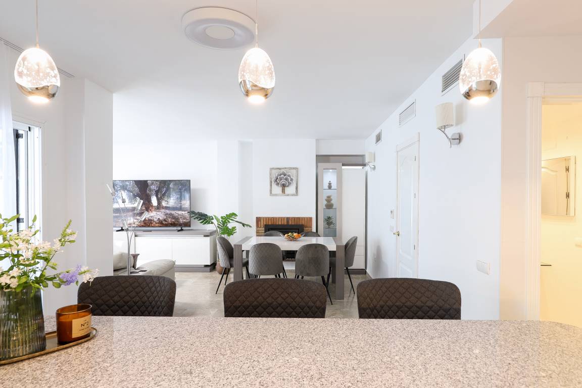 120 M² Apartment ∙ 3 Bedrooms ∙ 6 Guests - Marbella