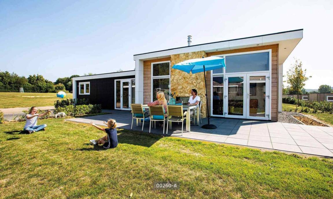 House ∙ 2 Bedrooms ∙ 4 Guests - Heerlen