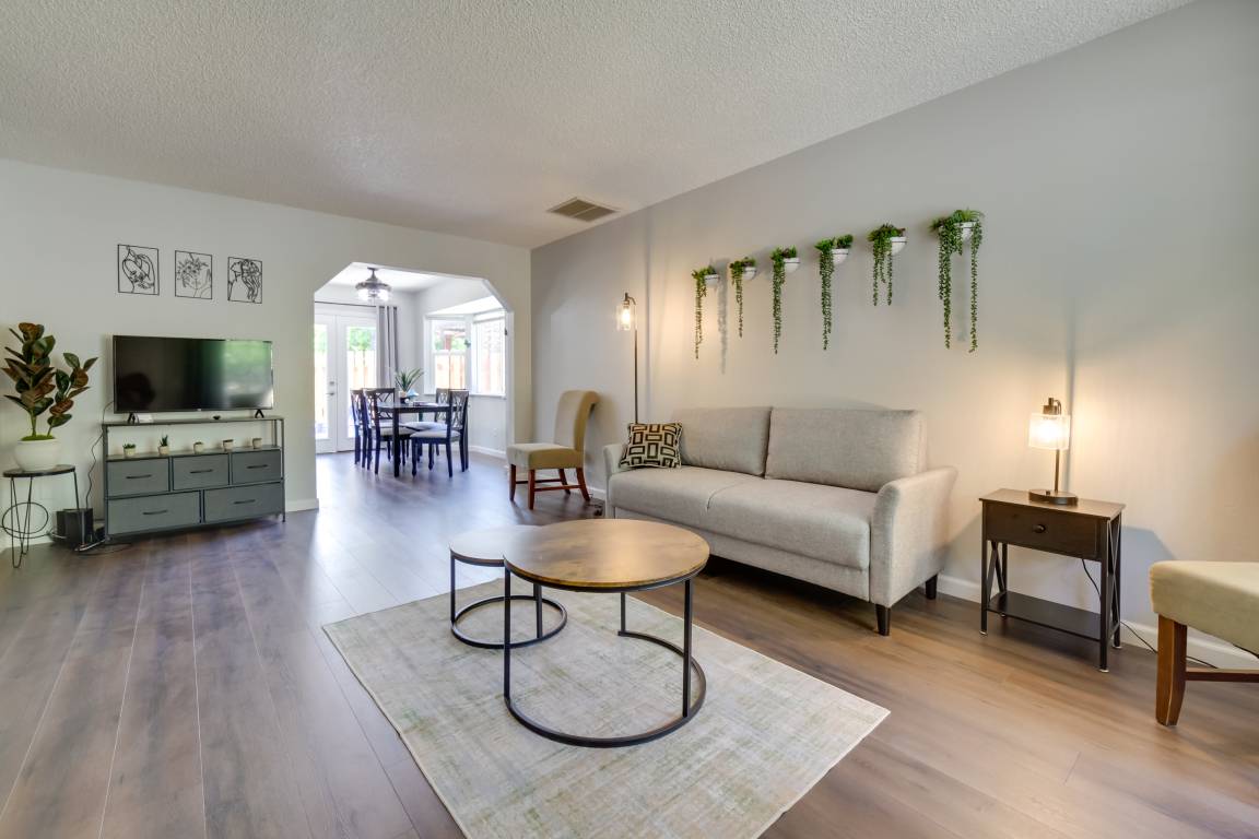 128 M² House ∙ 3 Bedrooms ∙ 8 Guests - Reno, NV