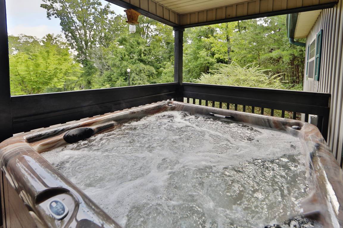 196 M² Chalet ∙ 2 Bedrooms ∙ 14 Guests - Pigeon Forge, TN