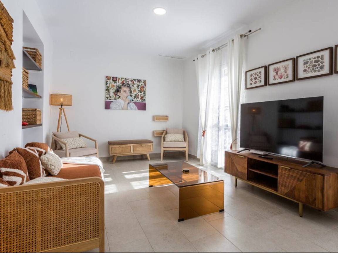 92 M² Apartment ∙ 2 Bedrooms ∙ 4 Guests - Jerez de la Frontera