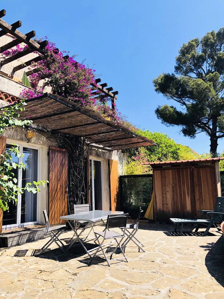 72 M² Apartamento ∙ 2 Habitaciones ∙ 5 Huéspedes - Sanary-sur-Mer