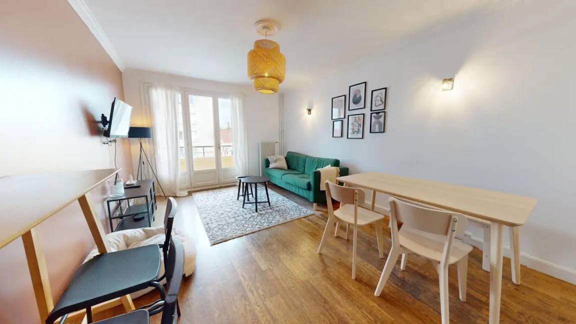 94 M² Appartement ∙ 4 Chambres ∙ 4 Personnes - Beynost